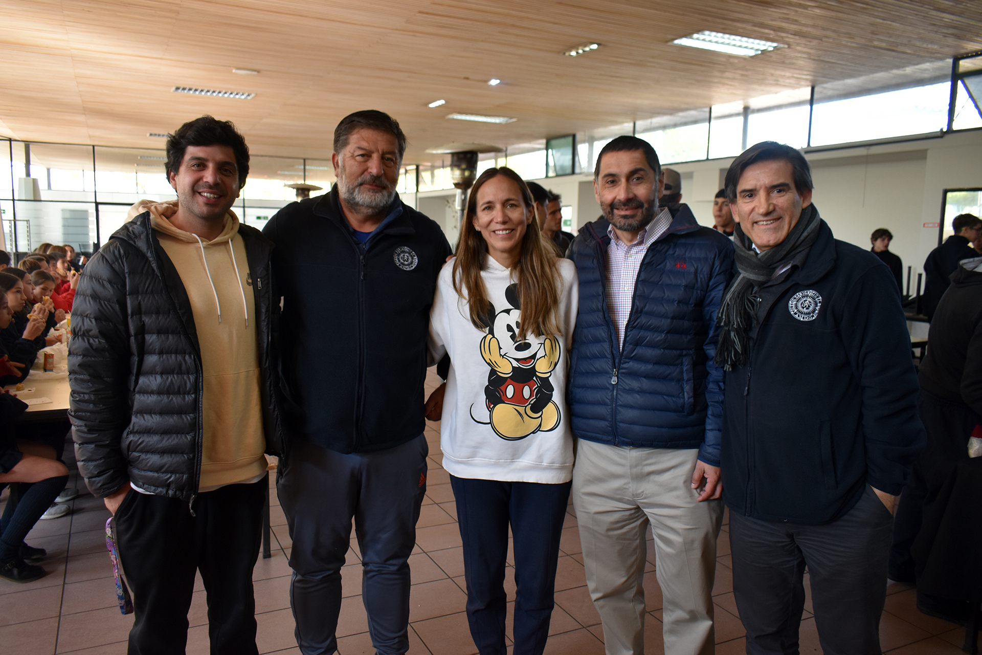Grandes Éxitos en el Interescolar Preparatorio de Atletismo - Colegio ...